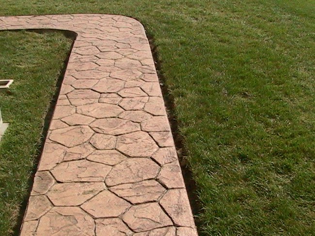 Random Stone Walkway - Rolland Cement
