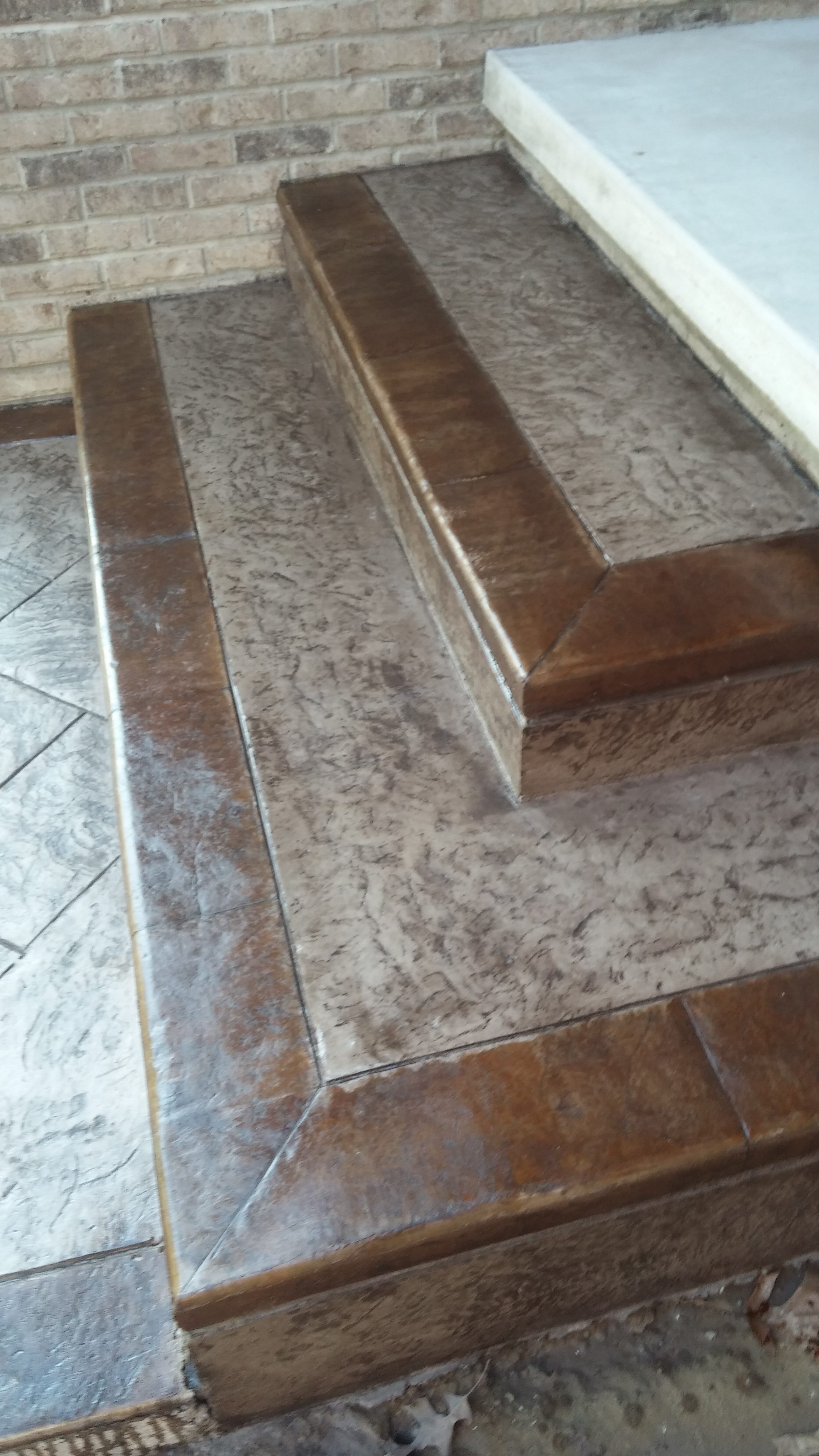 Stamped steps/ Acid stain borders - Rolland Cement